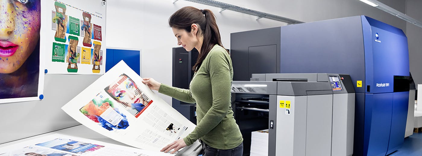 Document Scanners | Konica Minolta