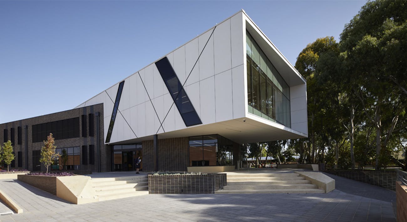 Printing Services & Solutions Case Studies - Konica Minolta